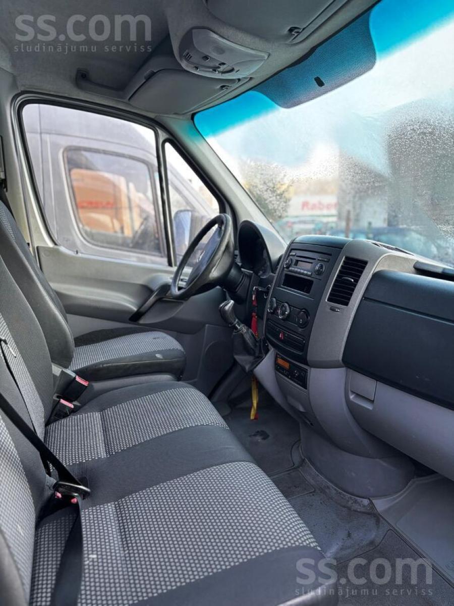 Pelēks Mercedes-Benz Sprinter 2007 Kuldīga, ar dzinēja tilpumu 2.20 L un nobraukumu 390 tūkst. km par 6900 €, foto 12 vietnē AUTOMOTO.COM.LV