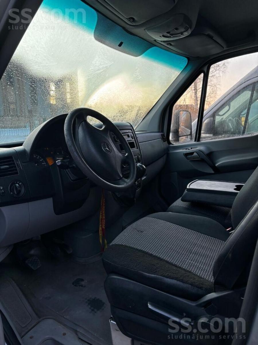 Pelēks Mercedes-Benz Sprinter 2007 Kuldīga, ar dzinēja tilpumu 2.20 L un nobraukumu 390 tūkst. km par 6900 €, foto 13 vietnē AUTOMOTO.COM.LV