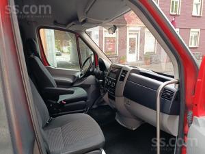 Pelēks Mercedes-Benz Sprinter 2009 Rīga, ar dzinēja tilpumu 2.20 L un nobraukumu 480 tūkst. km par 7530 €, foto 9 vietnē AUTOMOTO.COM.LV