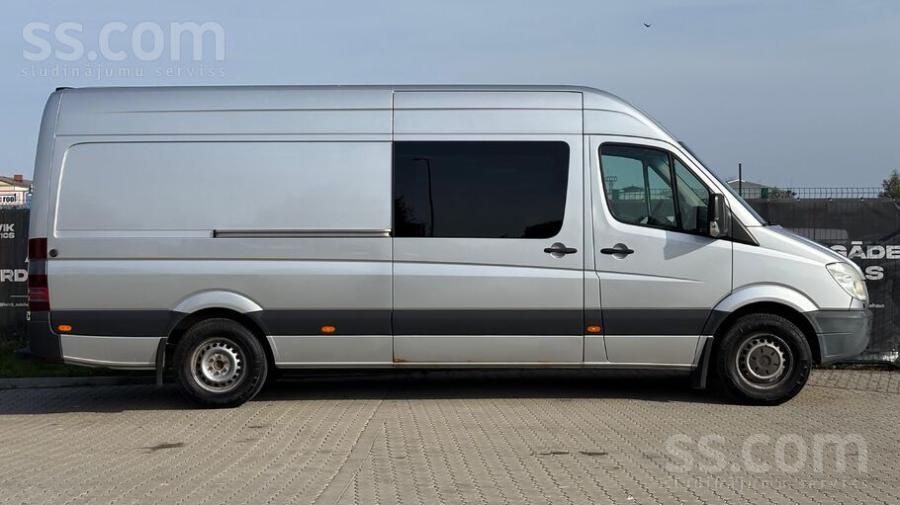 Grey Mercedes-Benz Sprinter 2011 in Liepaja, with an engine capacity of 2.20 L and mileage of 296 thousand km for 13850 €, photo 4 on AUTOMOTO.COM.LV