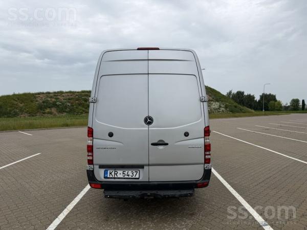 Grey Mercedes-Benz Sprinter 2017 in Jelgava, with an engine capacity of 3.00 L and mileage of 285 thousand km for 19900 €, photo 2 on AUTOMOTO.COM.LV