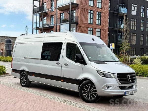 Grey Mercedes-Benz Sprinter 2019 in Tallinn, with an engine capacity of 3.00 L and mileage of 195 thousand km for 47999 €, photo 7 on AUTOMOTO.COM.LV