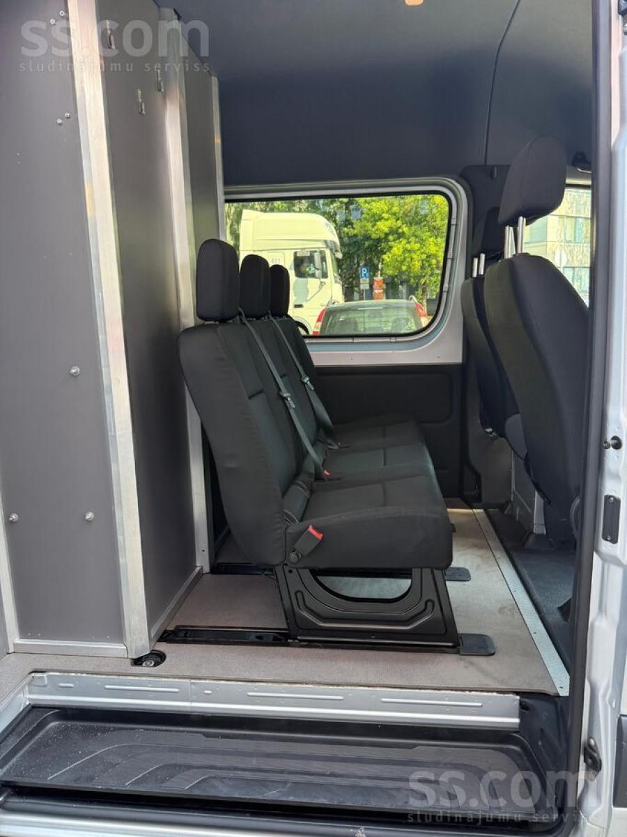 Pelēks Mercedes-Benz Sprinter 2020 Rīga, ar dzinēja tilpumu 2.20 L un nobraukumu 207 tūkst. km par 27000 €, foto 15 vietnē AUTOMOTO.COM.LV