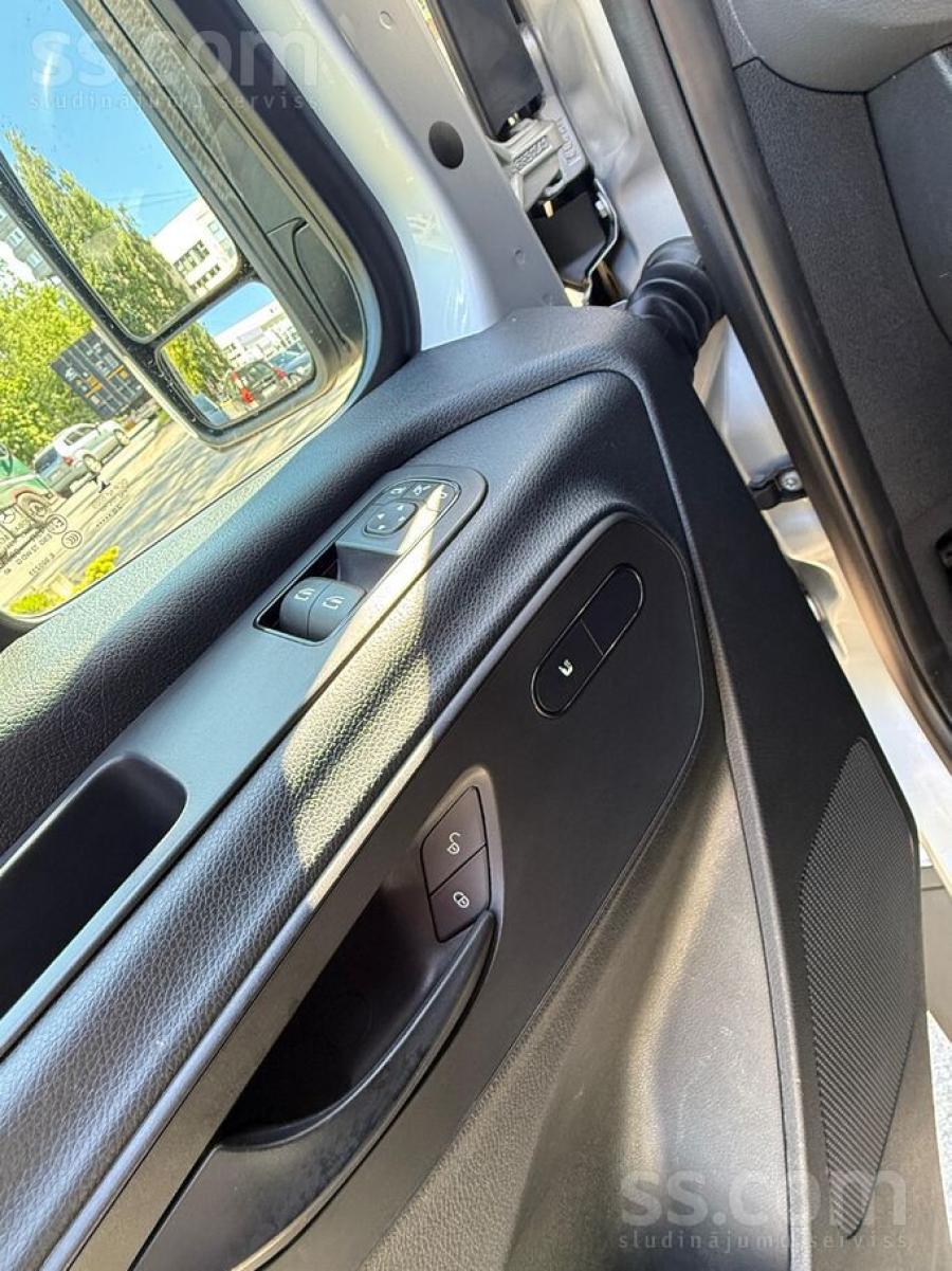 Pelēks Mercedes-Benz Sprinter 2020 Rīga, ar dzinēja tilpumu 2.20 L un nobraukumu 207 tūkst. km par 27000 €, foto 18 vietnē AUTOMOTO.COM.LV