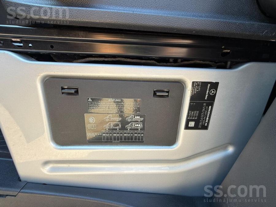 Pelēks Mercedes-Benz Sprinter 2020 Rīga, ar dzinēja tilpumu 2.20 L un nobraukumu 207 tūkst. km par 27000 €, foto 26 vietnē AUTOMOTO.COM.LV