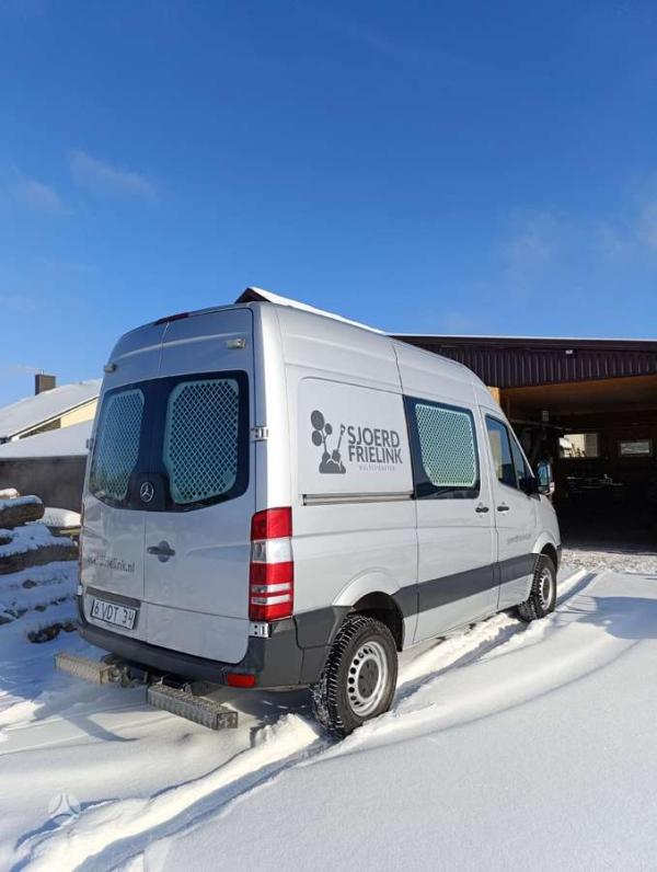 Grey Mercedes-Benz Sprinter 2009 in Kaunas, with an engine capacity of 2.20 L and mileage of 170 thousand km for 6800 €, photo 3 on AUTOMOTO.COM.LV
