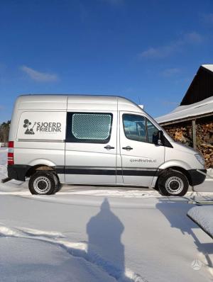 Pelēks Mercedes-Benz Sprinter 2009 Kauņa, ar dzinēja tilpumu 2.20 L un nobraukumu 170 tūkst. km par 6800 €, foto 5 vietnē AUTOMOTO.COM.LV