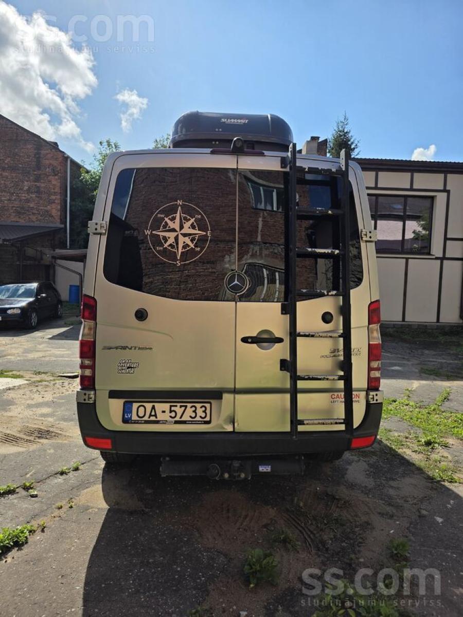 Pelēks Mercedes-Benz Sprinter 2017 Daugavpils, ar dzinēja tilpumu 2.20 L un nobraukumu 286 tūkst. km par 12500 €, foto 6 vietnē AUTOMOTO.COM.LV