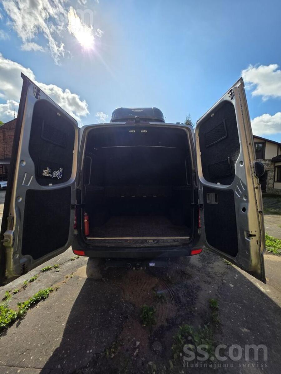 Pelēks Mercedes-Benz Sprinter 2017 Daugavpils, ar dzinēja tilpumu 2.20 L un nobraukumu 286 tūkst. km par 12500 €, foto 10 vietnē AUTOMOTO.COM.LV