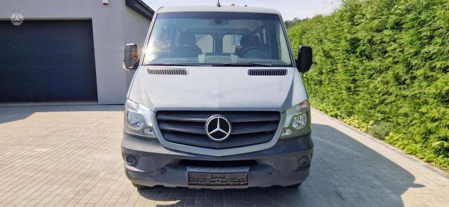 Grey Mercedes-Benz Sprinter 2018 in Prienai, with an engine capacity of 2.14 L and mileage of 92 thousand km for 13650 €, photo 1 on AUTOMOTO.COM.LV