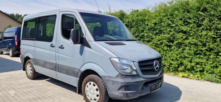 Grey Mercedes-Benz Sprinter 2018 in Prienai, with an engine capacity of 2.14 L and mileage of 92 thousand km for 13650 €, photo 3 on AUTOMOTO.COM.LV