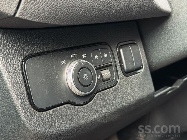 Grey Mercedes-Benz Sprinter 2024 in Riga, with an engine capacity of 2.00 L and mileage of 39 thousand km for 36900 €, photo 9 on AUTOMOTO.COM.LV