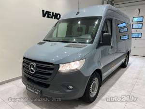 Серый Мерседес Спринтер 2020 в Таллин, объемом двигателя 2.10 л и пробегом 58 тыс. км за 43900 €, фото  на AUTOMOTO.COM.LV