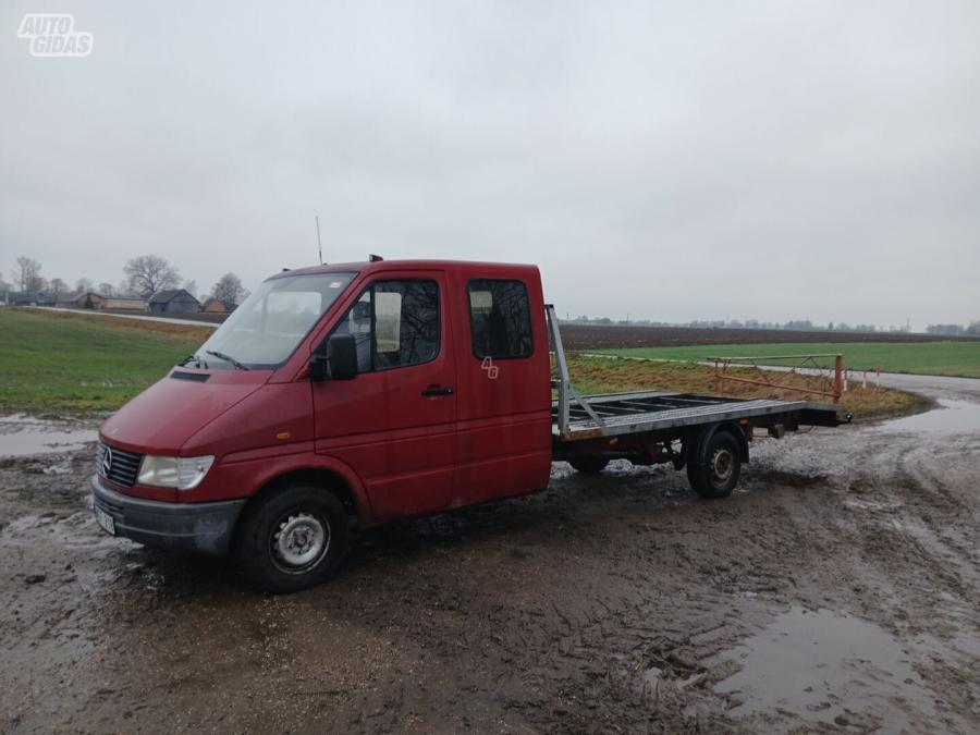 Mercedes-Benz Sprinter 1998 in Radviliskis, with an engine capacity of 2.90 L and mileage of 436 thousand km for 2700 €, photo 5 on AUTOMOTO.COM.LV
