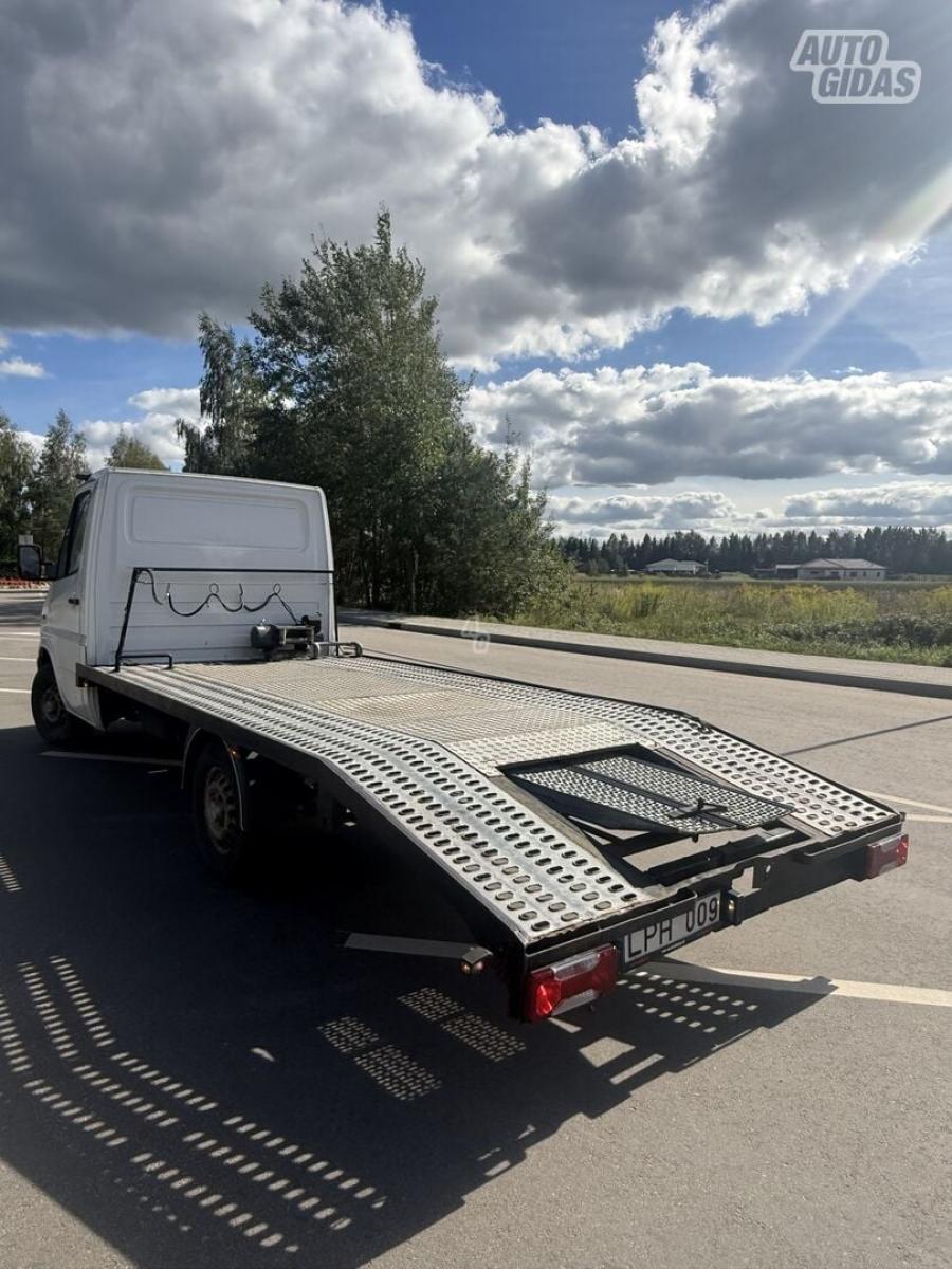 Mercedes-Benz Sprinter 2003 Viļņa, ar dzinēja tilpumu 2.10 L un nobraukumu 300 tūkst. km par 5500 €, foto 8 vietnē AUTOMOTO.COM.LV
