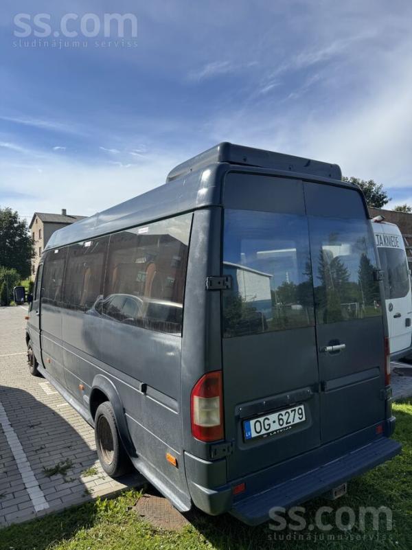 Mercedes-Benz Sprinter 2004 in Riga, with an engine capacity of 2.70 L and mileage of 500 thousand km for 5500 €, photo 2 on AUTOMOTO.COM.LV