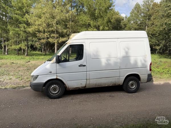 Mercedes-Benz Sprinter 2004 in Kaunas, with an engine capacity of 2.20 L and mileage of 324 thousand km for 1900 €, photo 1 on AUTOMOTO.COM.LV