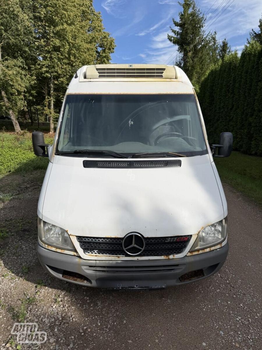 Mercedes-Benz Sprinter 2004 Kauņa, ar dzinēja tilpumu 2.20 L un nobraukumu 324 tūkst. km par 1900 €, foto 3 vietnē AUTOMOTO.COM.LV