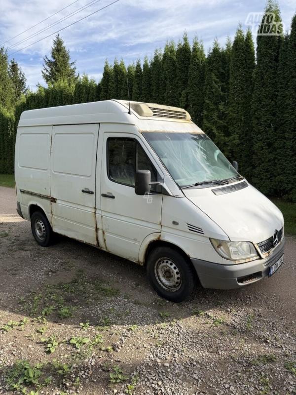 Mercedes-Benz Sprinter 2004 in Kaunas, with an engine capacity of 2.20 L and mileage of 324 thousand km for 1900 €, photo 3 on AUTOMOTO.COM.LV