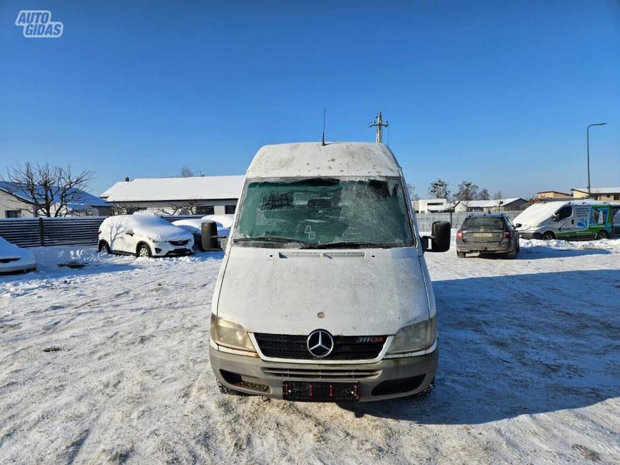 Mercedes-Benz Sprinter 2005 Kauņa, ar dzinēja tilpumu 2.20 L un nobraukumu 358 tūkst. km par 2350 €, foto 2 vietnē AUTOMOTO.COM.LV