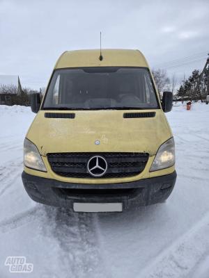 Mercedes-Benz Sprinter 2007 Kauņa, ar dzinēja tilpumu 2.20 L un nobraukumu 214 tūkst. km par 2700 €, foto 4 vietnē AUTOMOTO.COM.LV