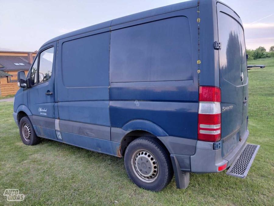 Mercedes-Benz Sprinter 2008 Kauņa, ar dzinēja tilpumu 2.10 L un nobraukumu 161 tūkst. km par 3700 €, foto 4 vietnē AUTOMOTO.COM.LV