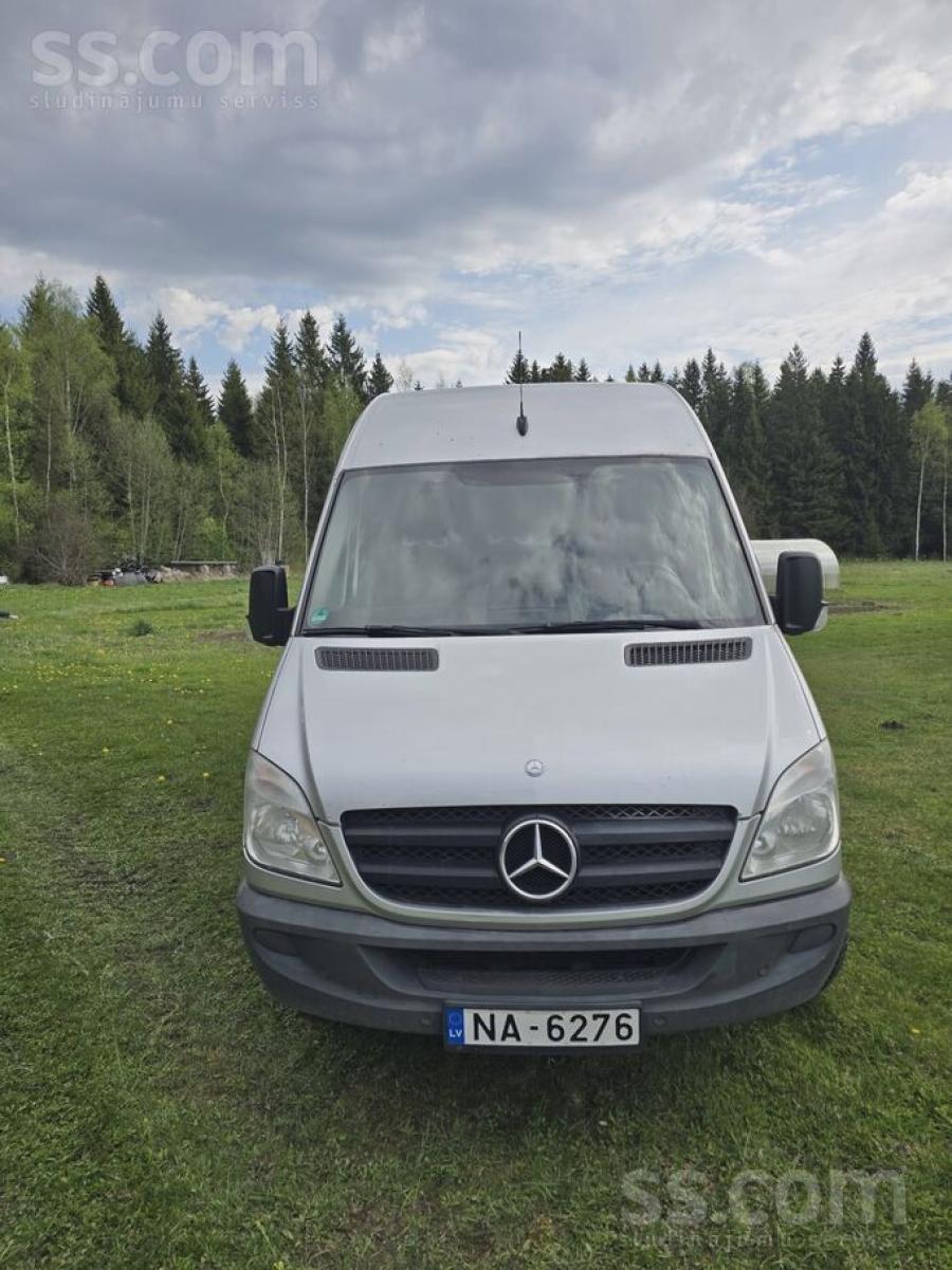 Mercedes-Benz Sprinter 2010 Rīga, ar dzinēja tilpumu 2.20 L un nobraukumu 310 tūkst. km par 11500 €, foto 3 vietnē AUTOMOTO.COM.LV