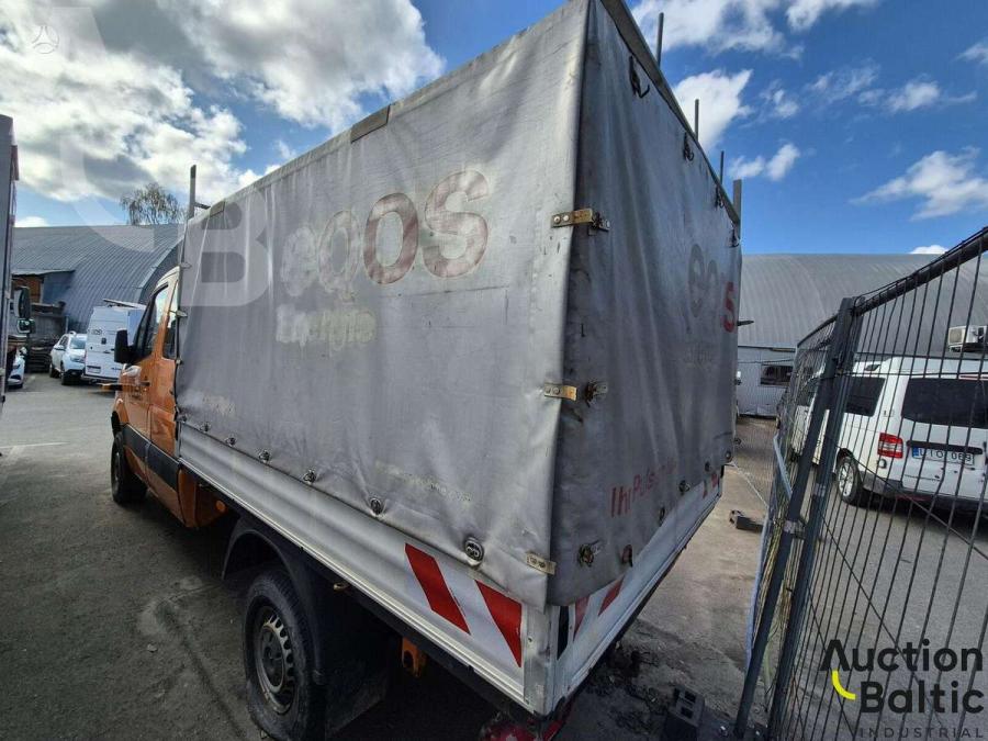 Mercedes-Benz Sprinter 2011 in Vilnius, with an engine capacity of 2.14 L and mileage of 0 thousand km for 3300 €, photo 5 on AUTOMOTO.COM.LV