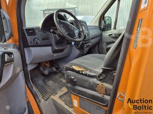 Mercedes-Benz Sprinter 2011 in Vilnius, with an engine capacity of 2.14 L and mileage of 0 thousand km for 3300 €, photo 10 on AUTOMOTO.COM.LV
