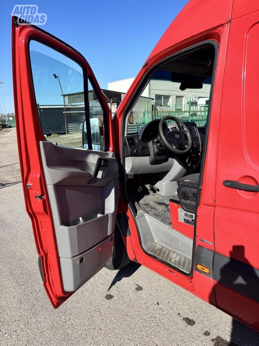 Mercedes-Benz Sprinter 2013 in Marijampole, with an engine capacity of 2.10 L and mileage of 390 thousand km for 6700 €, photo 12 on AUTOMOTO.COM.LV