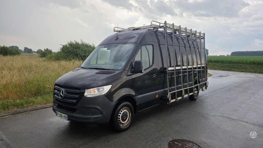 Mercedes-Benz Sprinter 2019 in Birstonas, with an engine capacity of 2.20 L and mileage of 136 thousand km for 16500 €, photo 3 on AUTOMOTO.COM.LV