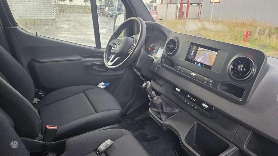 Mercedes-Benz Sprinter 2019 in Birstonas, with an engine capacity of 2.20 L and mileage of 136 thousand km for 16500 €, photo 14 on AUTOMOTO.COM.LV