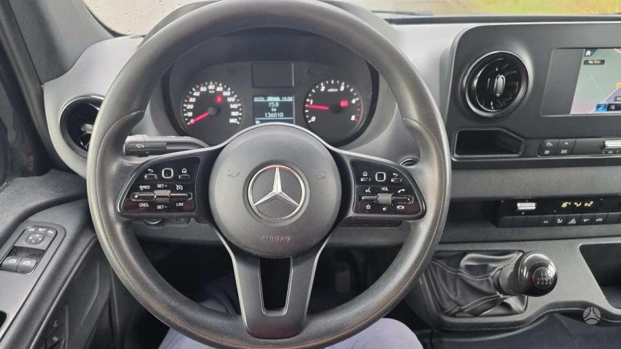 Mercedes-Benz Sprinter 2019 in Birstonas, with an engine capacity of 2.20 L and mileage of 136 thousand km for 16500 €, photo 20 on AUTOMOTO.COM.LV