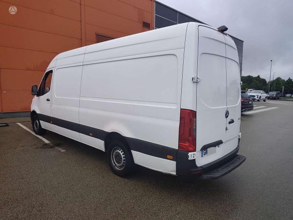 Mercedes-Benz Sprinter 2021 in Taurage, with an engine capacity of 1.95 L and mileage of 276 thousand km for 10100 €, photo 3 on AUTOMOTO.COM.LV