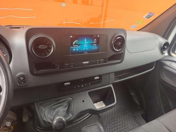 Mercedes-Benz Sprinter 2021 in Taurage, with an engine capacity of 1.95 L and mileage of 276 thousand km for 10100 €, photo 7 on AUTOMOTO.COM.LV