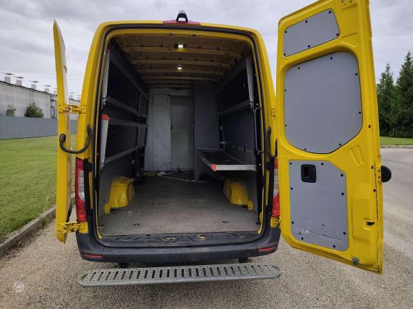Mercedes-Benz Sprinter 2021 Tauragė, ar dzinēja tilpumu 2.14 L un nobraukumu 276 tūkst. km par 10999 €, foto 5 vietnē AUTOMOTO.COM.LV
