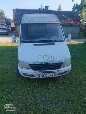 Mercedes-Benz Sprinter 2002 Kauņa, ar dzinēja tilpumu 2.20 L un nobraukumu 45 tūkst. km par 1999 €, foto 5 vietnē AUTOMOTO.COM.LV