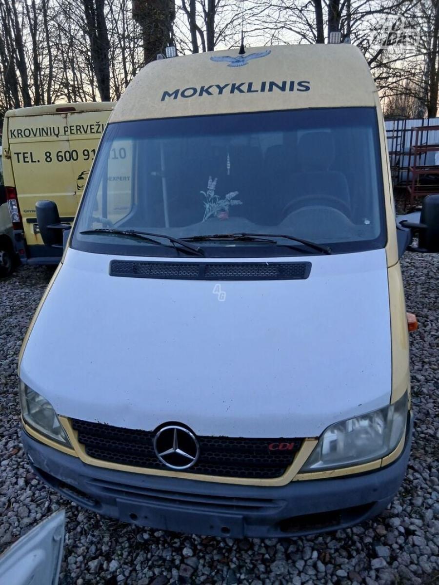 Mercedes-Benz Sprinter 2005 in Alytus, with an engine capacity of 2.20 L and mileage of 389 thousand km for 2000 €, photo 1 on AUTOMOTO.COM.LV