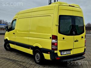 Mercedes-Benz Sprinter 2011 in Riga, with an engine capacity of 2.20 L and mileage of 379 thousand km for 5490 €, photo 4 on AUTOMOTO.COM.LV