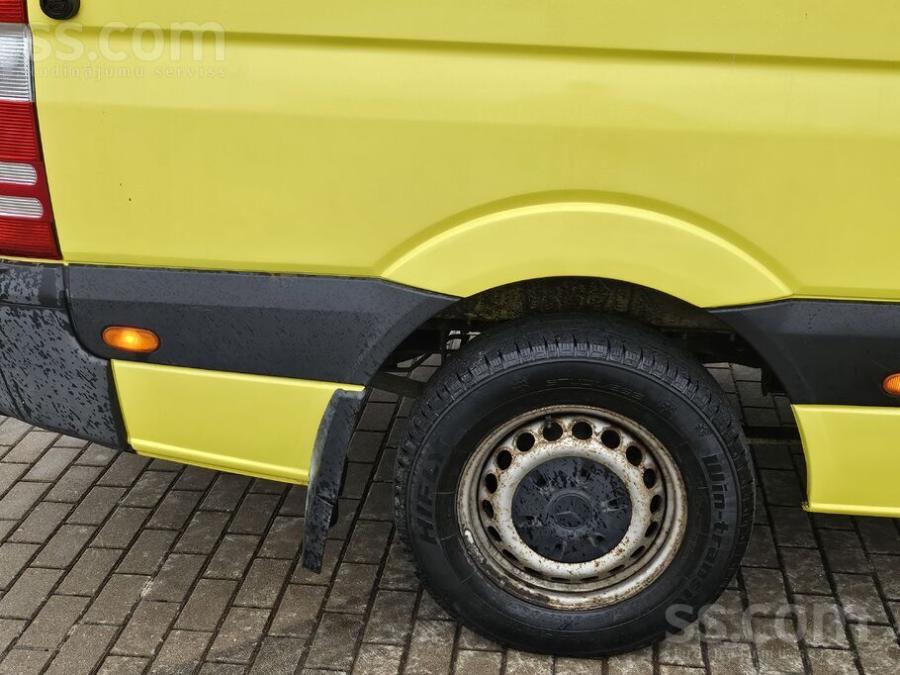 Mercedes-Benz Sprinter 2011 in Riga, with an engine capacity of 2.20 L and mileage of 379 thousand km for 5490 €, photo 19 on AUTOMOTO.COM.LV