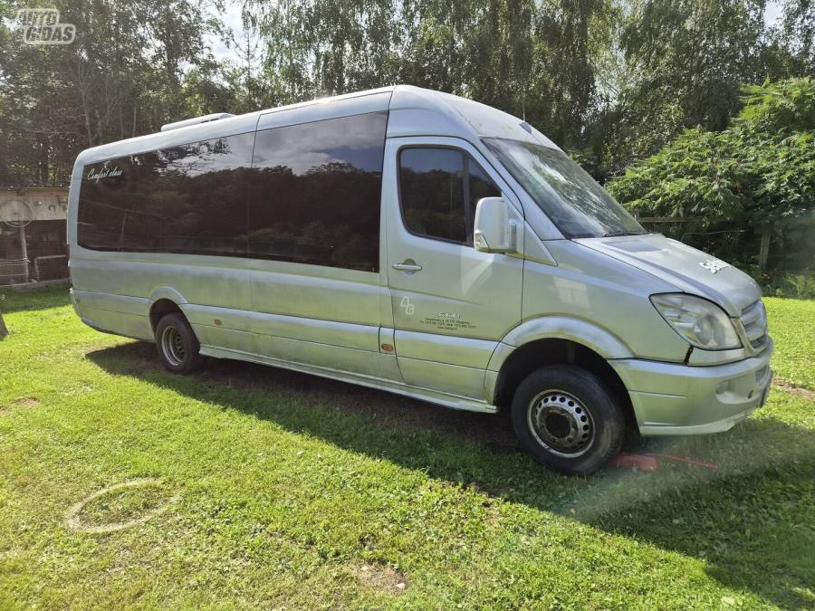 Mercedes-Benz Sprinter 2011 in Visaginas, with an engine capacity of 3.00 L and mileage of 200 thousand km for 10000 €, photo 4 on AUTOMOTO.COM.LV