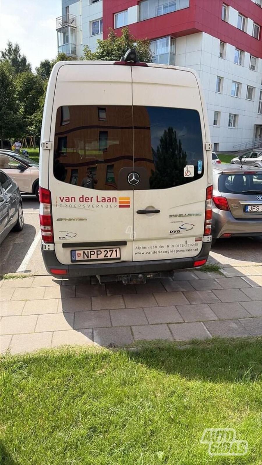 Mercedes-Benz Sprinter 2015 in Klaipeda, with an engine capacity of 2.20 L and mileage of 600 thousand km for 8800 €, photo 4 on AUTOMOTO.COM.LV