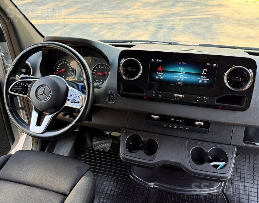 Mercedes-Benz Sprinter 2019 Tallina, ar dzinēja tilpumu 3.00 L un nobraukumu 195 tūkst. km par 47999 €, foto 20 vietnē AUTOMOTO.COM.LV