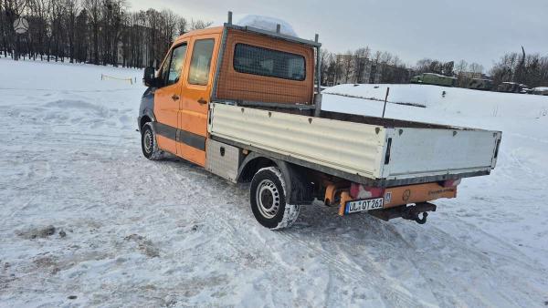 Orange Mercedes-Benz Sprinter 2008 in Kaunas, with an engine capacity of 0.00 L and mileage of 300 thousand km for 5600 €, photo 4 on AUTOMOTO.COM.LV