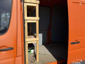 Orange Mercedes-Benz Sprinter 2016 in Klaipeda, with an engine capacity of 2.14 L and mileage of 184 thousand km for 8000 €, photo 14 on AUTOMOTO.COM.LV
