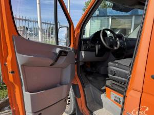Orange Mercedes-Benz Sprinter 2016 in Klaipeda, with an engine capacity of 2.14 L and mileage of 184 thousand km for 8000 €, photo 16 on AUTOMOTO.COM.LV