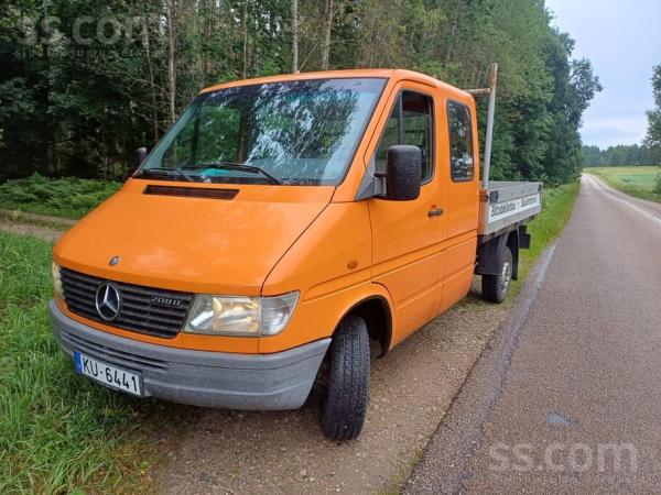 Orange Mercedes-Benz Sprinter 1996 in Rezekne, with an engine capacity of 2.30 L and mileage of 255 thousand km for 2800 €, photo 1 on AUTOMOTO.COM.LV