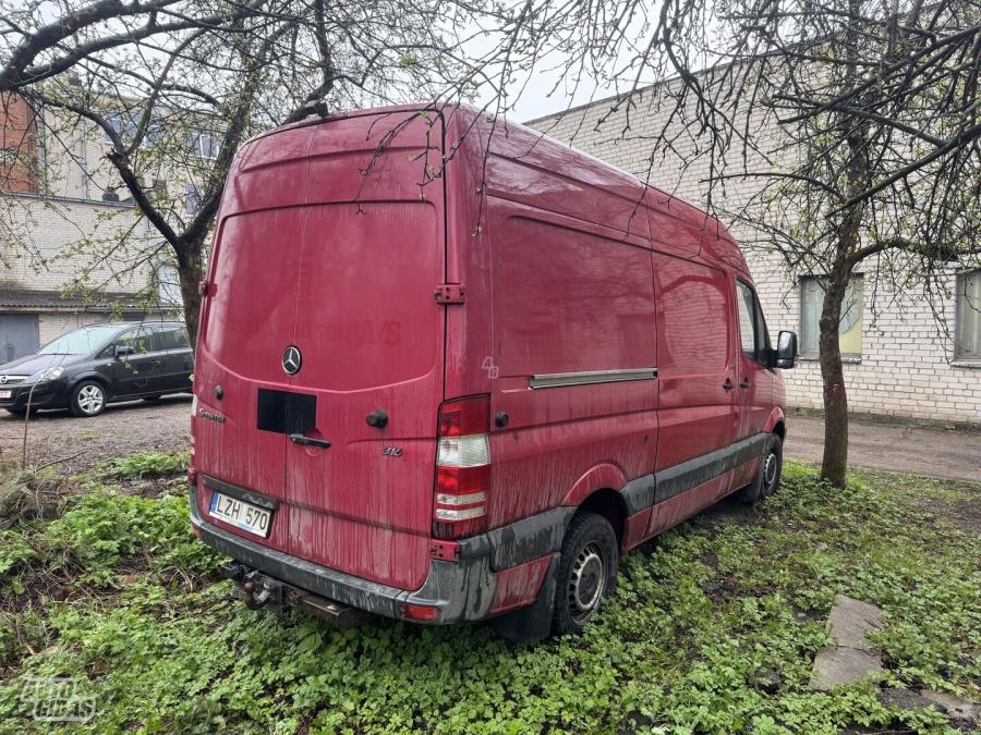 Sarkans Mercedes-Benz Sprinter 2011 Viļņa, ar dzinēja tilpumu 2.20 L un nobraukumu 339 tūkst. km par 2000 €, foto 5 vietnē AUTOMOTO.COM.LV