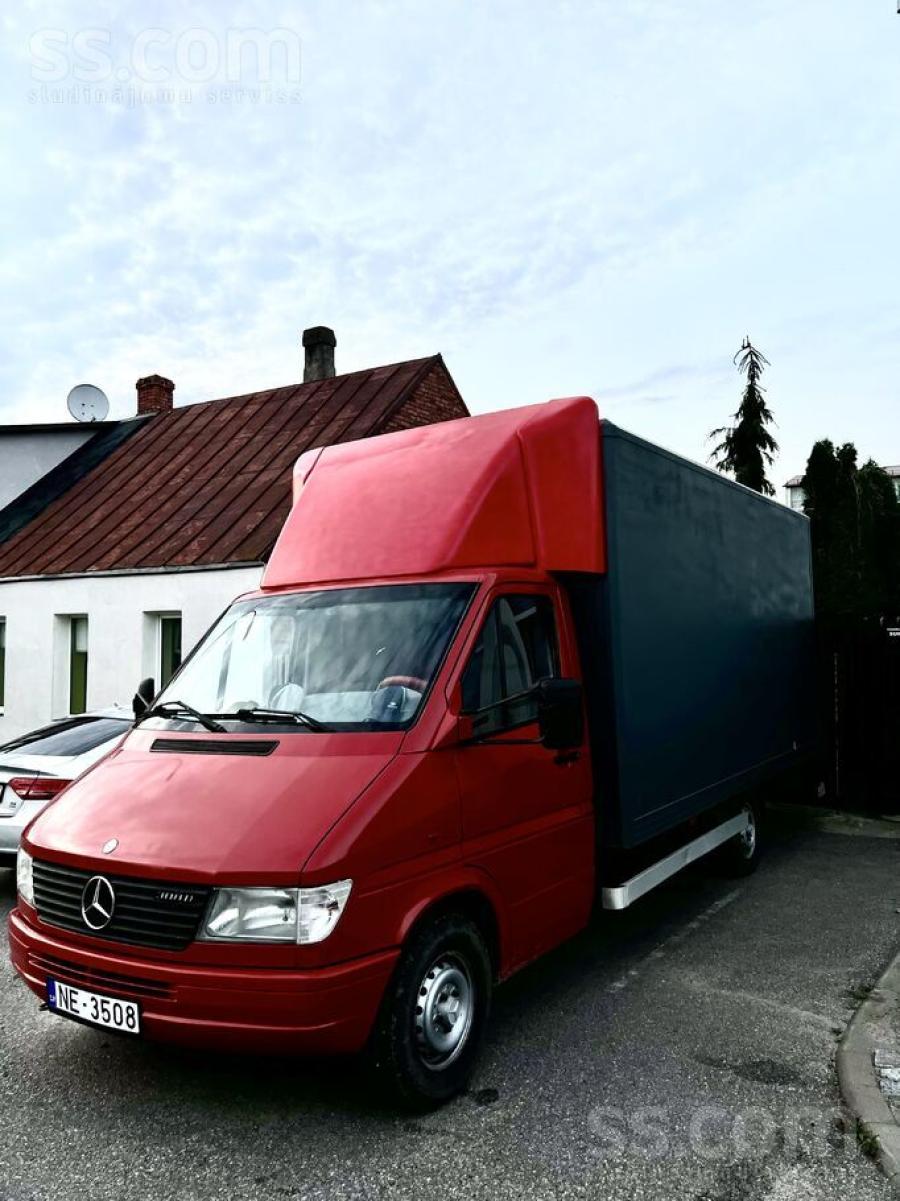 Sarkans Mercedes-Benz Sprinter 1995 Daugavpils, ar dzinēja tilpumu 2.20 L un nobraukumu 383 tūkst. km par 4500 €, foto 3 vietnē AUTOMOTO.COM.LV