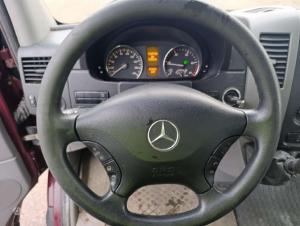 Red Mercedes-Benz Sprinter 2006 in Vilnius, with an engine capacity of 2.10 L and mileage of 124 thousand km for 4300 €, photo 11 on AUTOMOTO.COM.LV